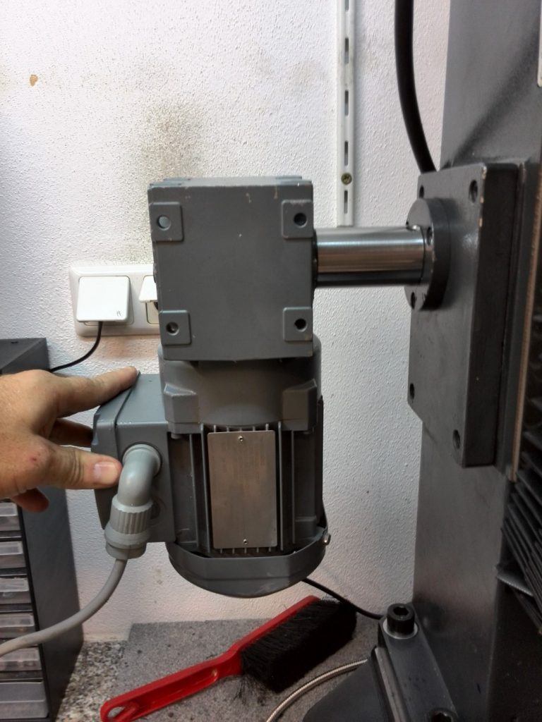 Optimum MB4 – ein Motorantrieb für die Z-Säule – Teil 2 – Henriette-CNC